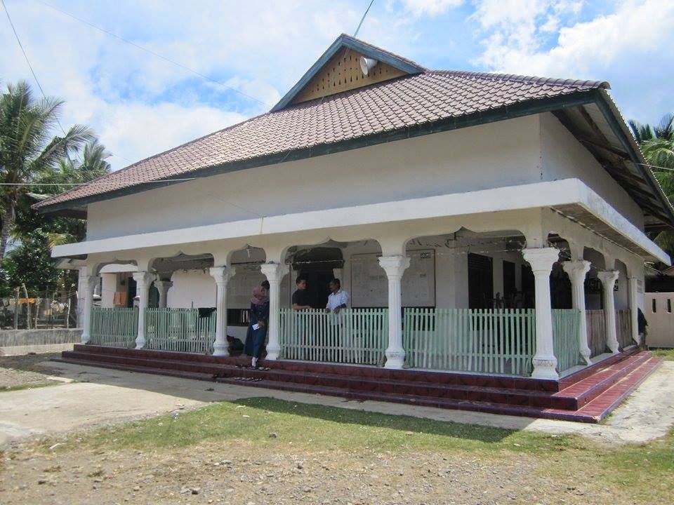maa_-_fungsi-meunasah-sebagai-ikon-budaya-adat-aceh1.jpg